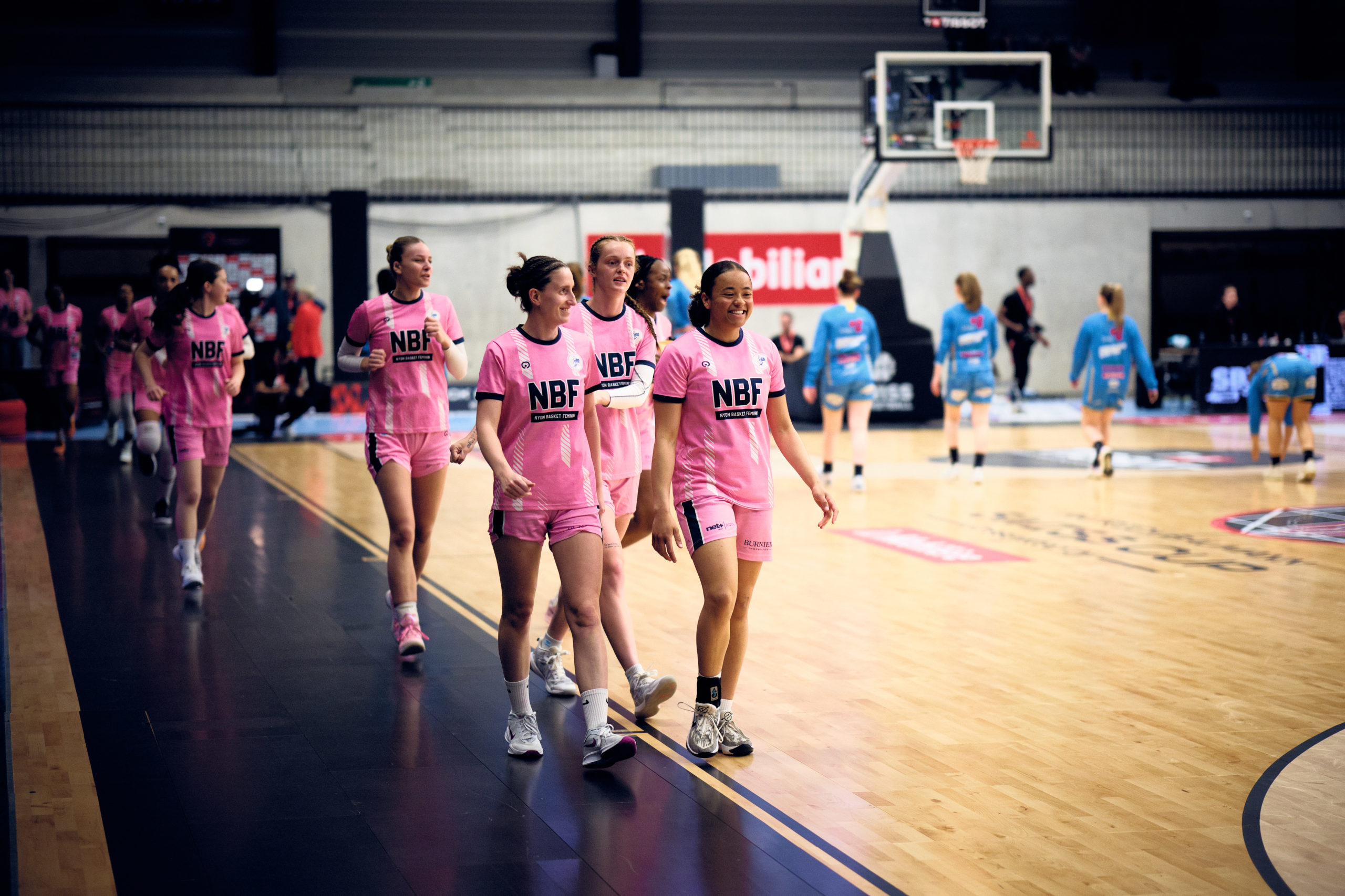 Nyon basket feminin
